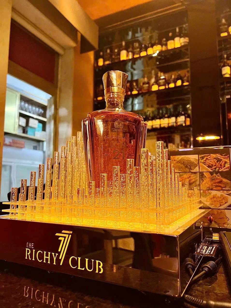 RICHY7 CLUB | BISTRO | SPA | POOL PARTY